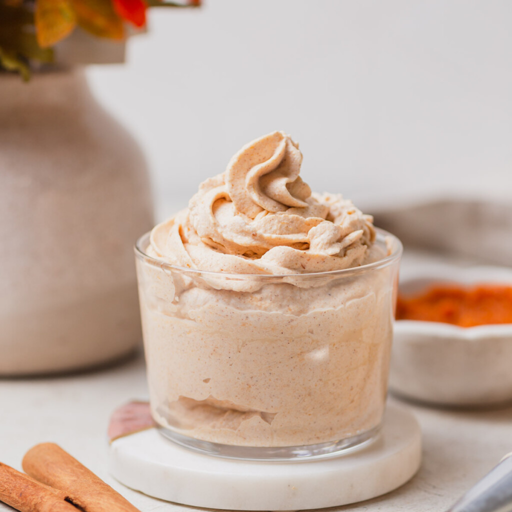Easy Pumpkin Whipped Cream Topping