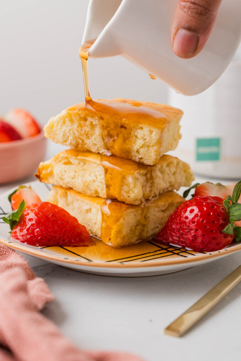 The Easiest Air Fryer Pancakes (Ready in 15 Minutes!)