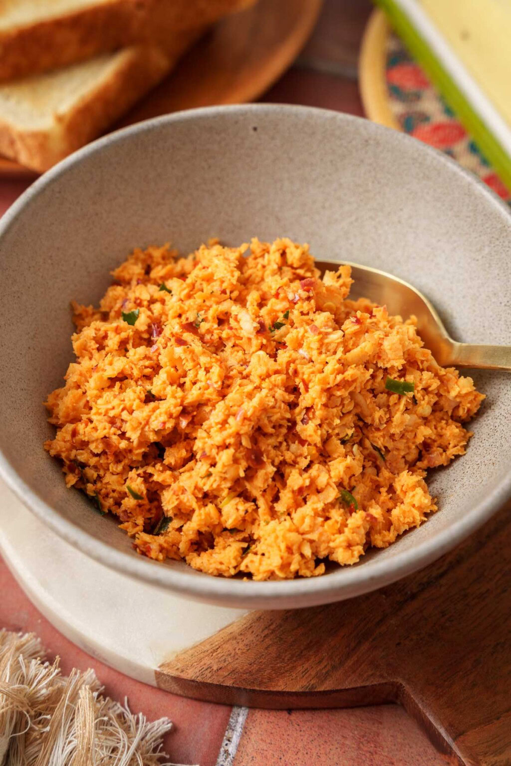 Sri Lankan Coconut Sambol (Pol Sambol)